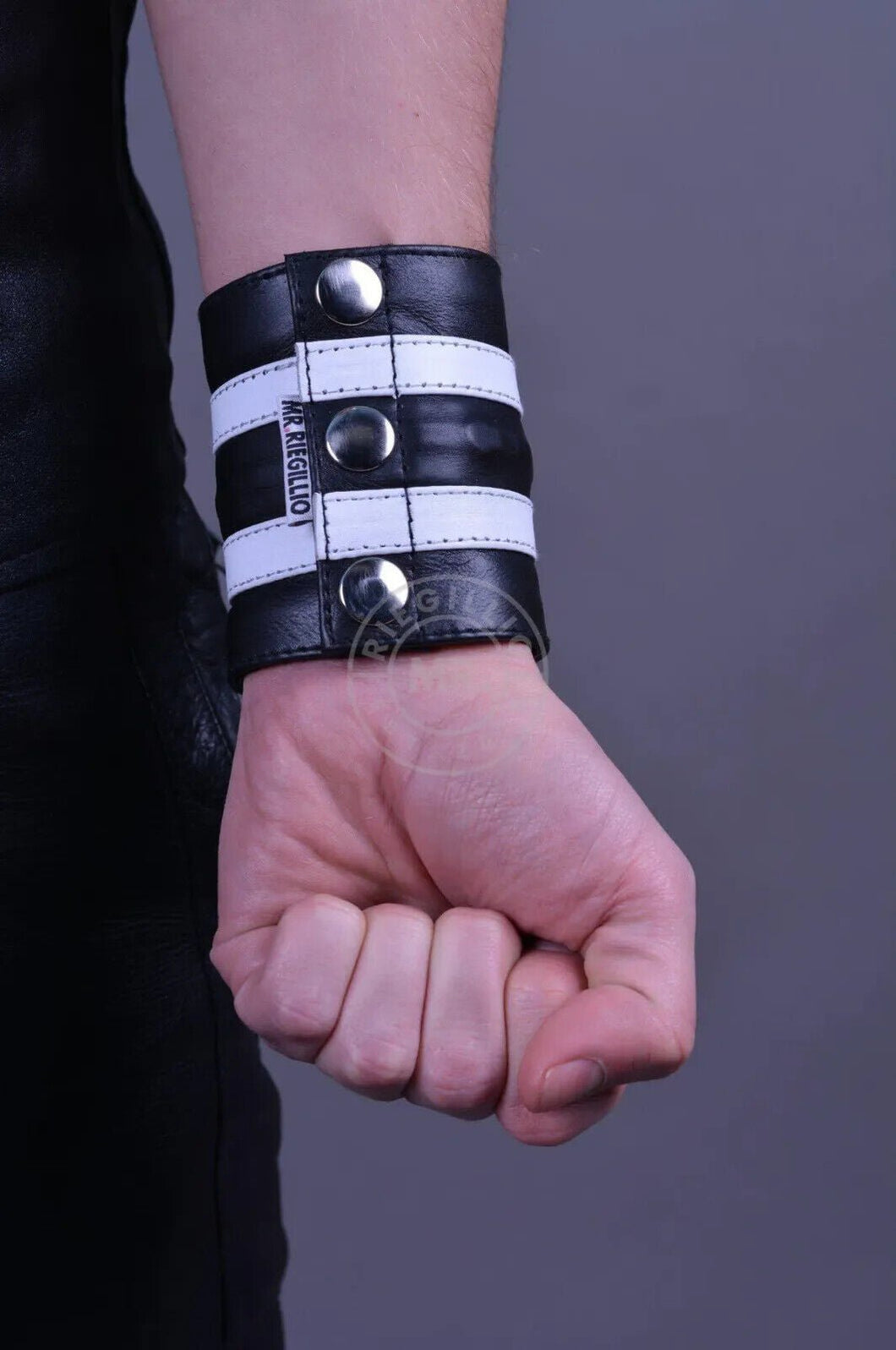 MR. RIEGILLIO — SexyMenUnderwear.com